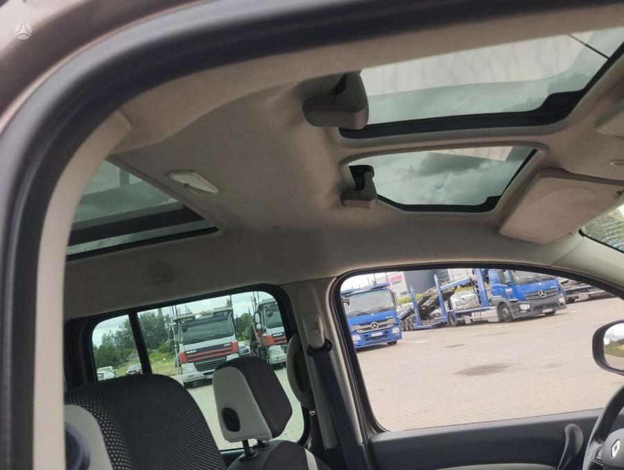 Brown Renault Kangoo 2014 in Taurage, with an engine capacity of 1.20 L and mileage of 150 thousand km for 4300 €, photo 8 on AUTOMOTO.COM.LV