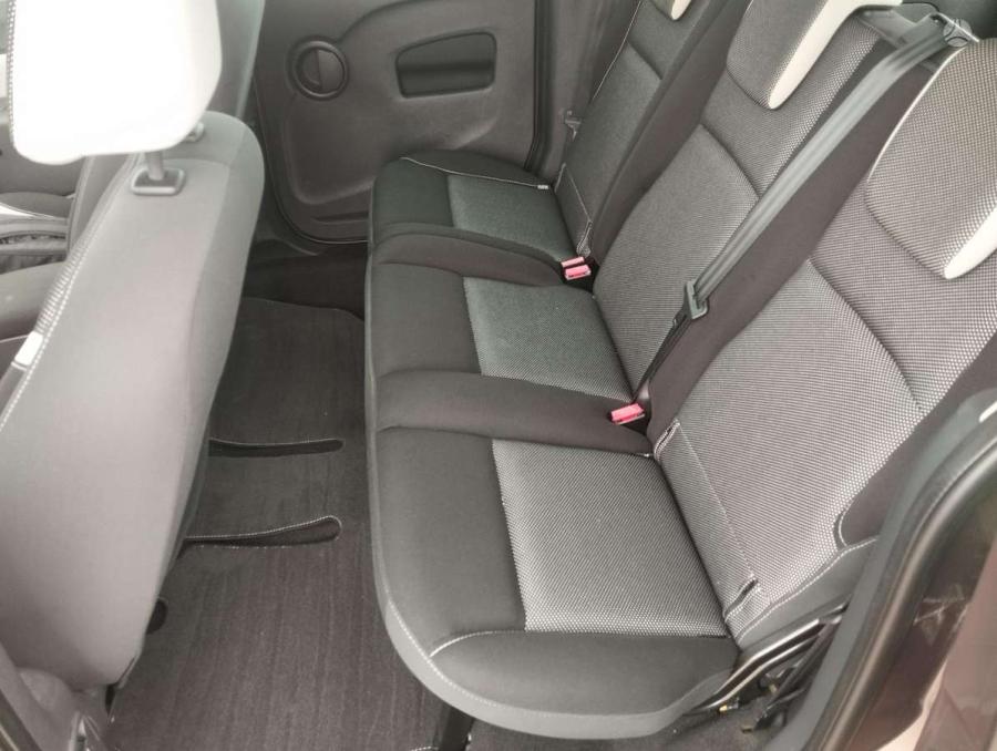 Brown Renault Kangoo 2014 in Taurage, with an engine capacity of 1.20 L and mileage of 150 thousand km for 4300 €, photo 12 on AUTOMOTO.COM.LV