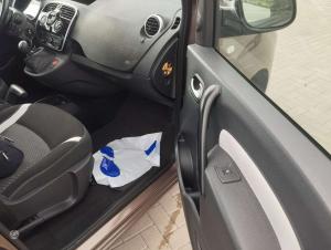 Brūns Renault Kangoo 2014 Tauragė, ar dzinēja tilpumu 1.20 L un nobraukumu 151 tūkst. km par 4400 €, foto 9 vietnē AUTOMOTO.COM.LV