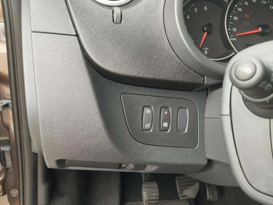 Brūns Renault Kangoo 2014 Tauragė, ar dzinēja tilpumu 1.20 L un nobraukumu 151 tūkst. km par 4400 €, foto 14 vietnē AUTOMOTO.COM.LV