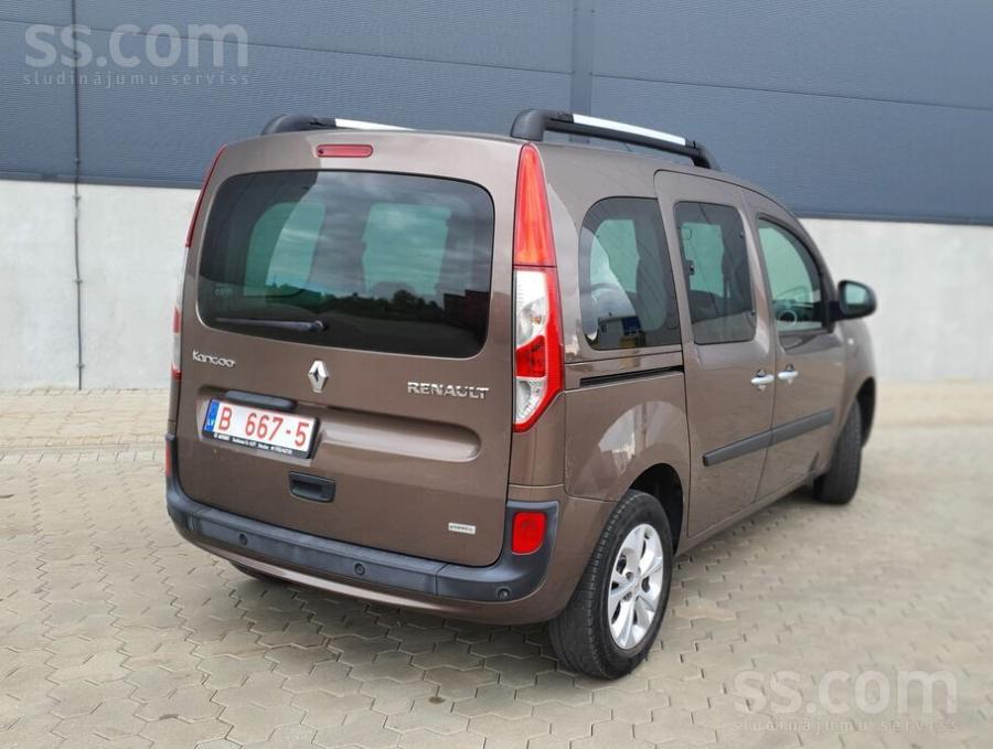 Brown Renault Kangoo 2016 in Riga, with an engine capacity of 1.40 L and mileage of 113 thousand km for 2300 €, photo 17 on AUTOMOTO.COM.LV