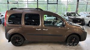 Brūns Renault Kangoo 2018 Rīga, ar dzinēja tilpumu 1.50 L un nobraukumu 293 tūkst. km par 3900 €, foto 6 vietnē AUTOMOTO.COM.LV