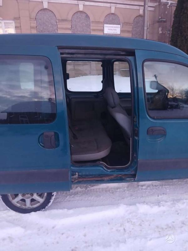 Green Renault Kangoo 2002 in Kursenai, with an engine capacity of 1.87 L and mileage of 360 thousand km for 1100 €, photo 8 on AUTOMOTO.COM.LV
