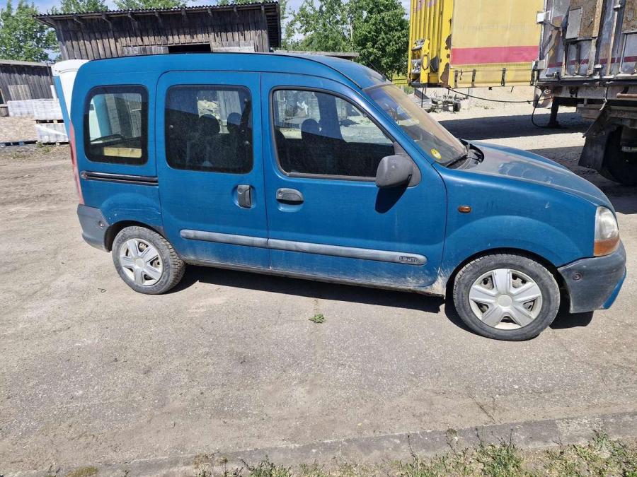 Zaļš Renault Kangoo 2004 Radviliškis, ar dzinēja tilpumu 0.00 L un nobraukumu 28 tūkst. km par 400 €, foto 3 vietnē AUTOMOTO.COM.LV