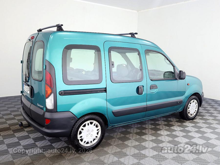 Zaļš Renault Kangoo 2001 Tallina, ar dzinēja tilpumu 1.40 L un nobraukumu 265 tūkst. km par 999 €, foto 3 vietnē AUTOMOTO.COM.LV