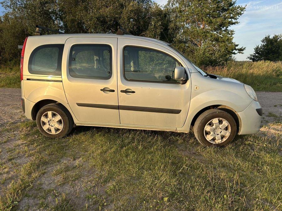 Pelēks Renault Kangoo 2010 Prienai, ar dzinēja tilpumu 1.50 L un nobraukumu 280 tūkst. km par 1500 €, foto 4 vietnē AUTOMOTO.COM.LV