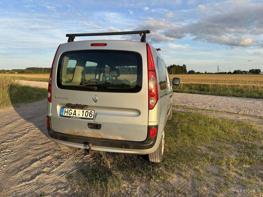 Pelēks Renault Kangoo 2010 Prienai, ar dzinēja tilpumu 1.50 L un nobraukumu 280 tūkst. km par 1500 €, foto 5 vietnē AUTOMOTO.COM.LV