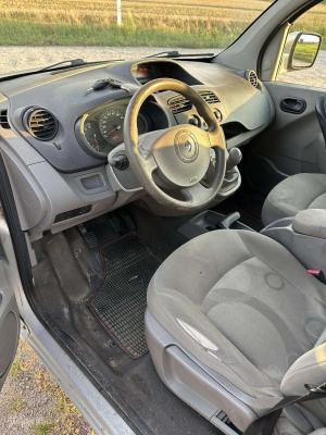 Pelēks Renault Kangoo 2010 Prienai, ar dzinēja tilpumu 1.50 L un nobraukumu 280 tūkst. km par 1500 €, foto 14 vietnē AUTOMOTO.COM.LV