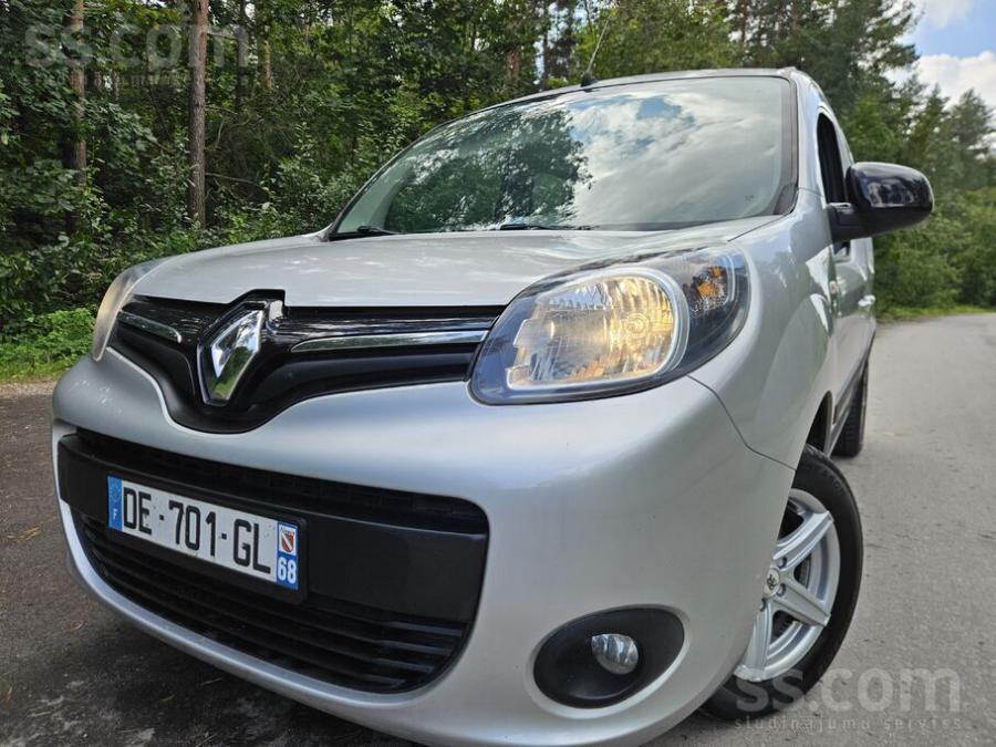 Grey Renault Kangoo 2014 in Riga, with an engine capacity of 1.50 L and mileage of 253 thousand km for 5750 €, photo 1 on AUTOMOTO.COM.LV