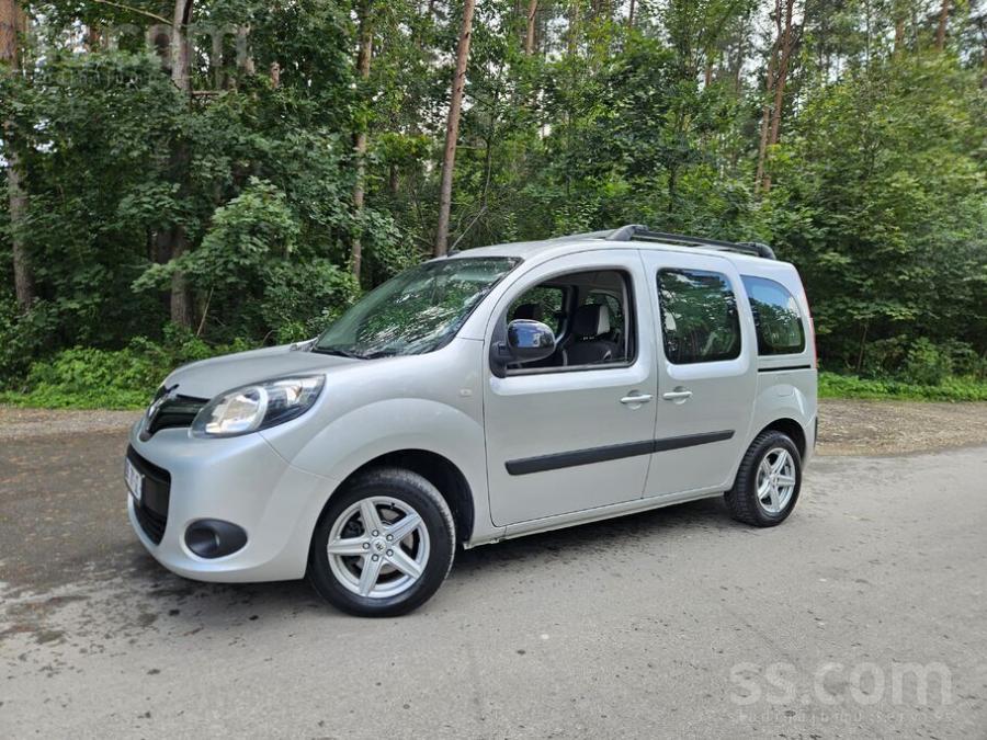 Grey Renault Kangoo 2014 in Riga, with an engine capacity of 1.50 L and mileage of 253 thousand km for 5750 €, photo 4 on AUTOMOTO.COM.LV
