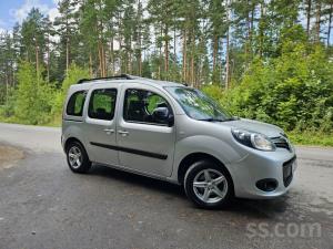 Grey Renault Kangoo 2014 in Riga, with an engine capacity of 1.50 L and mileage of 253 thousand km for 5750 €, photo 10 on AUTOMOTO.COM.LV