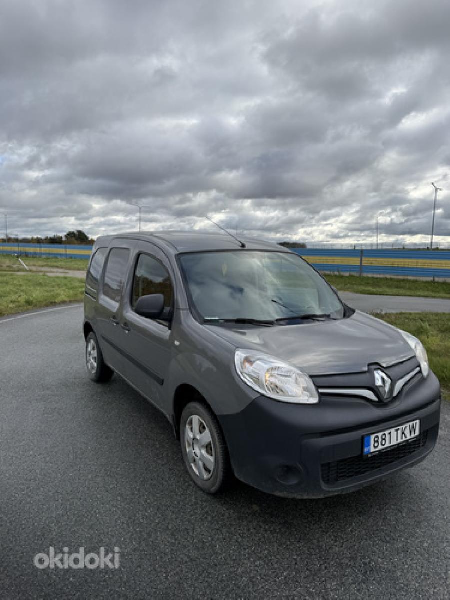 Grey Renault Kangoo 2020 in Rakvere, with an engine capacity of 1.60 L and mileage of 70 thousand km for 7500 €, photo 5 on AUTOMOTO.COM.LV