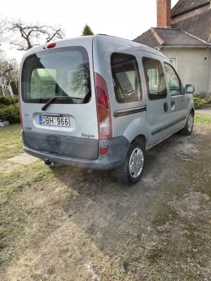 Grey Renault Kangoo 2000 in Silute, with an engine capacity of 1.90 L and mileage of 190 thousand km for 940 €, photo 6 on AUTOMOTO.COM.LV