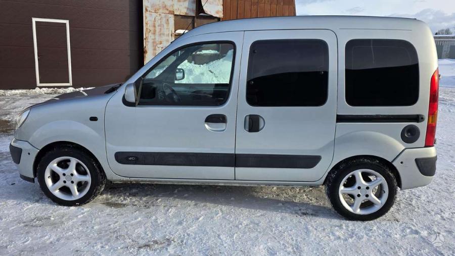 Pelēks Renault Kangoo 2004 Klaipėda, ar dzinēja tilpumu 1.50 L un nobraukumu 178 tūkst. km par 2890 €, foto 16 vietnē AUTOMOTO.COM.LV
