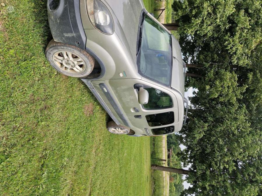 Pelēks Renault Kangoo 2005 Jurbarkas, ar dzinēja tilpumu 1.87 L un nobraukumu 340 tūkst. km par 1200 €, foto 4 vietnē AUTOMOTO.COM.LV