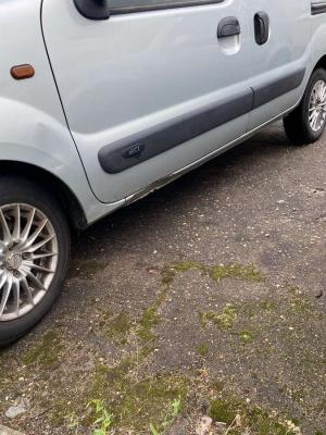 Pelēks Renault Kangoo 2005 Kretinga, ar dzinēja tilpumu 1.46 L un nobraukumu 260 tūkst. km par 400 €, foto 5 vietnē AUTOMOTO.COM.LV
