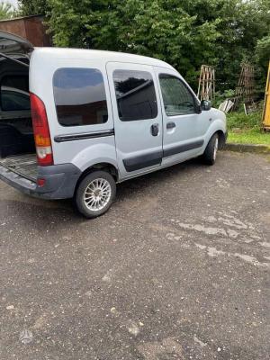 Pelēks Renault Kangoo 2005 Kretinga, ar dzinēja tilpumu 1.46 L un nobraukumu 260 tūkst. km par 400 €, foto 9 vietnē AUTOMOTO.COM.LV