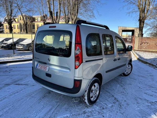 Grey Renault Kangoo 2008 in Taurage, with an engine capacity of 1.46 L and mileage of 270 thousand km for 2750 €, photo 3 on AUTOMOTO.COM.LV