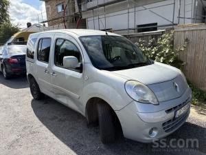 Grey Renault Kangoo 2008 in Riga, with an engine capacity of 1.50 L and mileage of 297 thousand km for 1000 €, photo 4 on AUTOMOTO.COM.LV