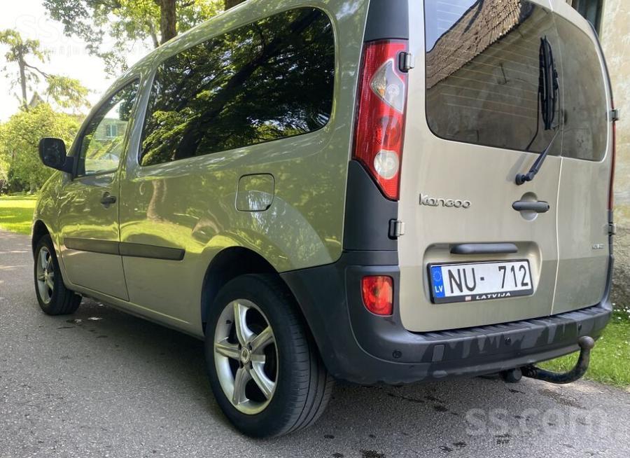 Pelēks Renault Kangoo 2009 Dobele, ar dzinēja tilpumu 1.40 L un nobraukumu 188 tūkst. km par 2250 €, foto 5 vietnē AUTOMOTO.COM.LV