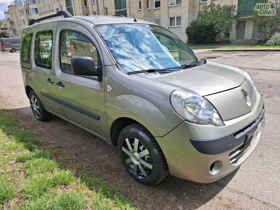 Grey Renault Kangoo 2009 in Vilnius, with an engine capacity of 1.50 L and mileage of 280 thousand km for 2500 €, photo 1 on AUTOMOTO.COM.LV