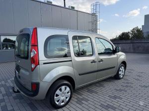 Grey Renault Kangoo 2009 in Siauliai, with an engine capacity of 1.50 L and mileage of 201 thousand km for 3250 €, photo 3 on AUTOMOTO.COM.LV