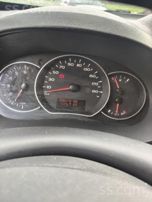 Pelēks Renault Kangoo 2011 Valmiera, ar dzinēja tilpumu 1.50 L un nobraukumu 398 tūkst. km par 2450 €, foto 6 vietnē AUTOMOTO.COM.LV