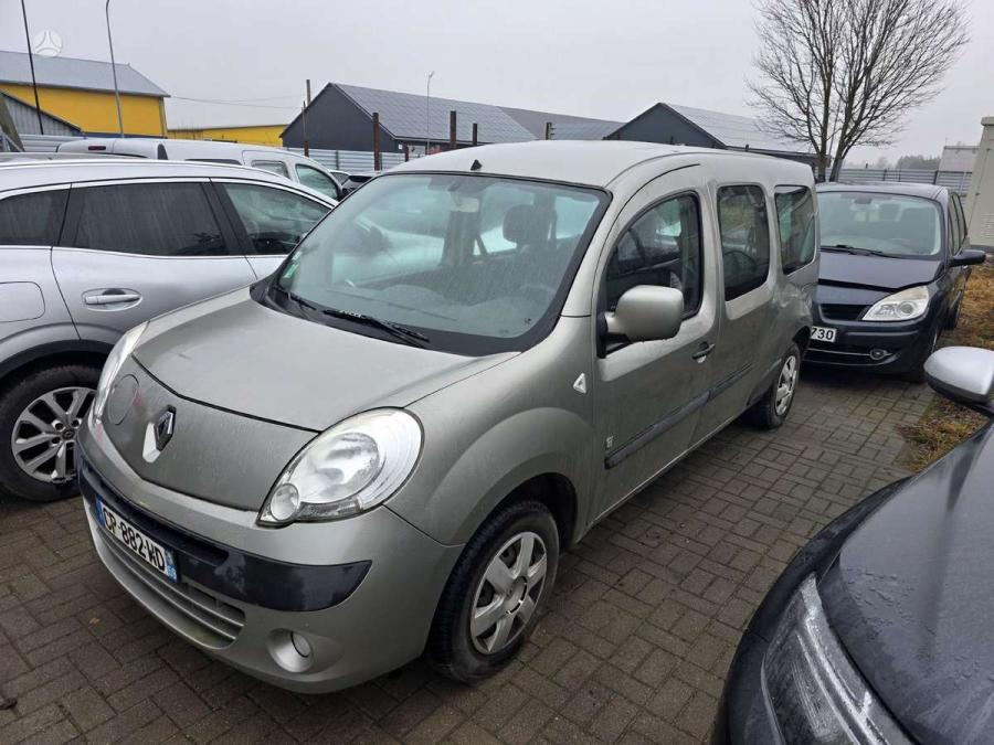 Grey Renault Kangoo 2013 in Taurage, with an engine capacity of 0.00 L and mileage of 111 thousand km for 3500 €, photo 1 on AUTOMOTO.COM.LV