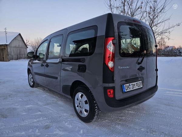 Pelēks Renault Kangoo 2013 Radviliškis, ar dzinēja tilpumu 1.46 L un nobraukumu 135 tūkst. km par 6500 €, foto 4 vietnē AUTOMOTO.COM.LV