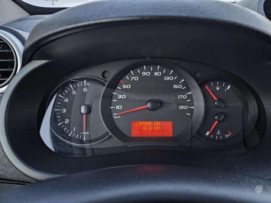 Pelēks Renault Kangoo 2013 Radviliškis, ar dzinēja tilpumu 1.46 L un nobraukumu 135 tūkst. km par 6500 €, foto 20 vietnē AUTOMOTO.COM.LV