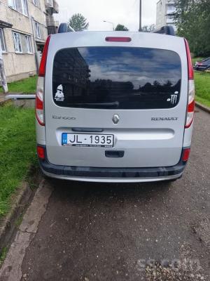 Pelēks Renault Kangoo 2013 Jēkabpils, ar dzinēja tilpumu 1.50 L un nobraukumu 223 tūkst. km par 4100 €, foto 6 vietnē AUTOMOTO.COM.LV