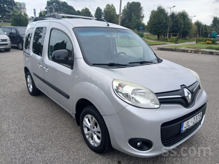 Pelēks Renault Kangoo 2013 Valmiera, ar dzinēja tilpumu 1.50 L un nobraukumu 172 tūkst. km par 4800 €, foto 3 vietnē AUTOMOTO.COM.LV