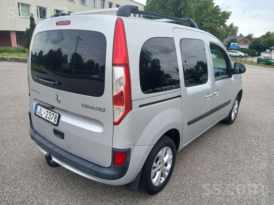Pelēks Renault Kangoo 2013 Valmiera, ar dzinēja tilpumu 1.50 L un nobraukumu 172 tūkst. km par 4800 €, foto 5 vietnē AUTOMOTO.COM.LV