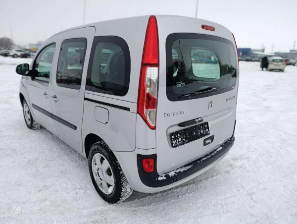 Grey Renault Kangoo 2015 in Marijampole, with an engine capacity of 1.46 L and mileage of 221 thousand km for 5450 €, photo 3 on AUTOMOTO.COM.LV