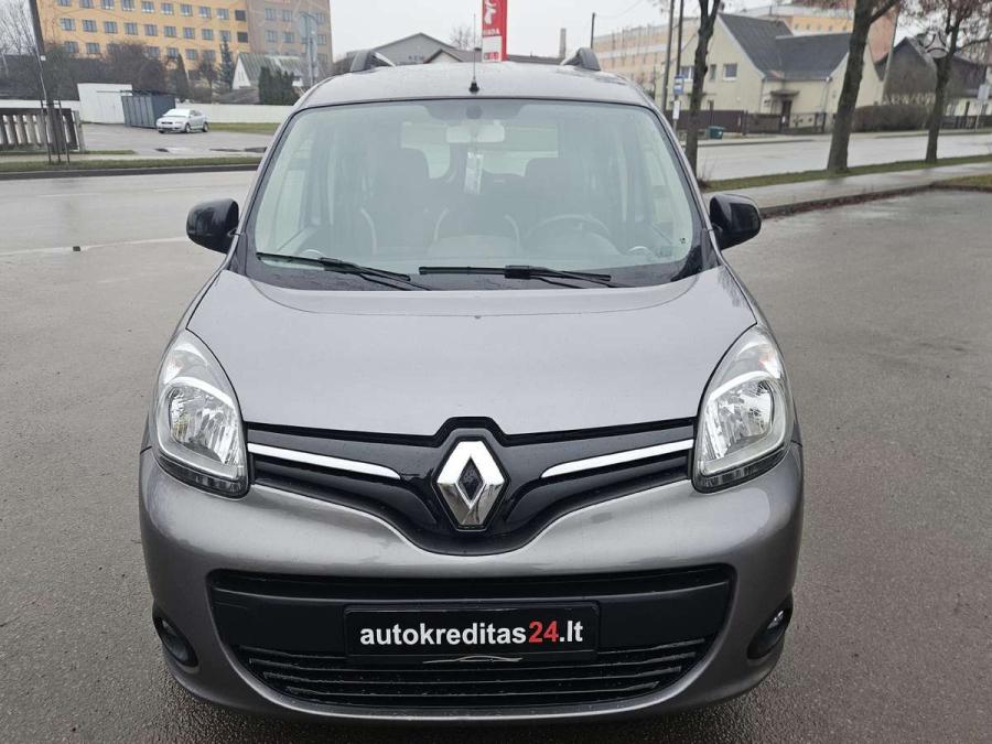 Grey Renault Kangoo 2016 in Siauliai, with an engine capacity of 1.20 L and mileage of 130 thousand km for 4500 €, photo 2 on AUTOMOTO.COM.LV