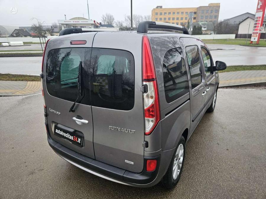 Grey Renault Kangoo 2016 in Siauliai, with an engine capacity of 1.20 L and mileage of 130 thousand km for 4500 €, photo 7 on AUTOMOTO.COM.LV