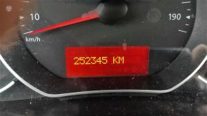 Серый Рено Кенгу 2016 в Таураге, объемом двигателя 1.46 л и пробегом 252 тыс. км за 5650 €, фото 7 на AUTOMOTO.COM.LV