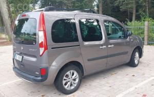 Grey Renault Kangoo 2016 in Riga, with an engine capacity of 1.50 L and mileage of 255 thousand km for 4100 €, photo 7 on AUTOMOTO.COM.LV