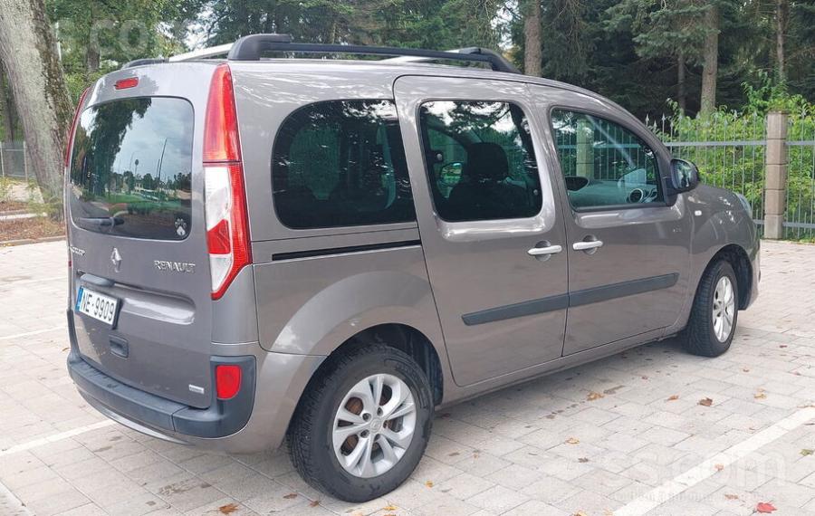 Grey Renault Kangoo 2016 in Riga, with an engine capacity of 1.50 L and mileage of 255 thousand km for 4100 €, photo 7 on AUTOMOTO.COM.LV
