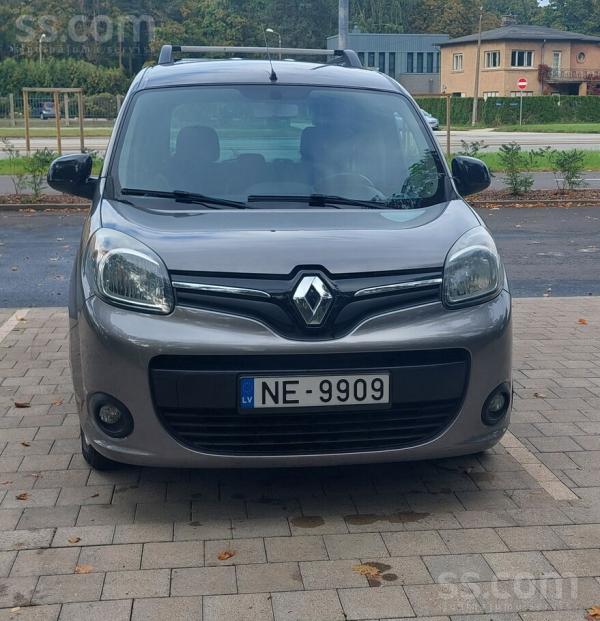 Renault Kangoo 2016 in Riga on AUTOMOTO.COM.LV Grey Renault Kangoo 2016 in Riga, with an engine capacity of 1.50 L and mileage of 255 thousand km for 4100 €, photo 8 on AUTOMOTO.COM.LV