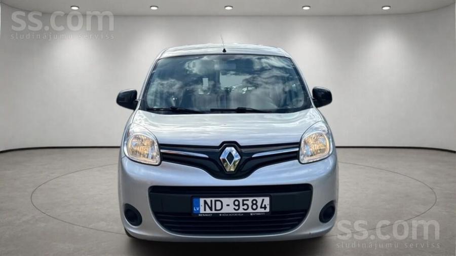 Pelēks Renault Kangoo 2018 Rīga, ar dzinēja tilpumu 1.50 L un nobraukumu 98 tūkst. km par 7295 €, foto 3 vietnē AUTOMOTO.COM.LV