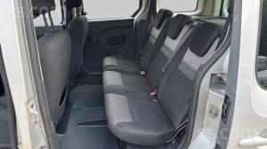 Pelēks Renault Kangoo 2018 Rīga, ar dzinēja tilpumu 1.50 L un nobraukumu 98 tūkst. km par 7295 €, foto 13 vietnē AUTOMOTO.COM.LV
