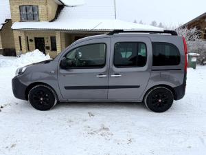 Grey Renault Kangoo 2019 in Saldus, with an engine capacity of 1.50 L and mileage of 173 thousand km for 8490 €, photo 8 on AUTOMOTO.COM.LV