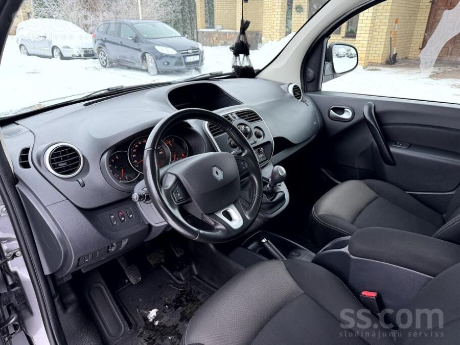 Grey Renault Kangoo 2019 in Saldus, with an engine capacity of 1.50 L and mileage of 173 thousand km for 8490 €, photo 26 on AUTOMOTO.COM.LV