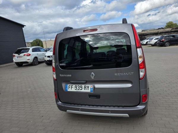 Grey Renault Kangoo 2019 in Taurage, with an engine capacity of 1.46 L and mileage of 200 thousand km for 7300 €, photo 3 on AUTOMOTO.COM.LV
