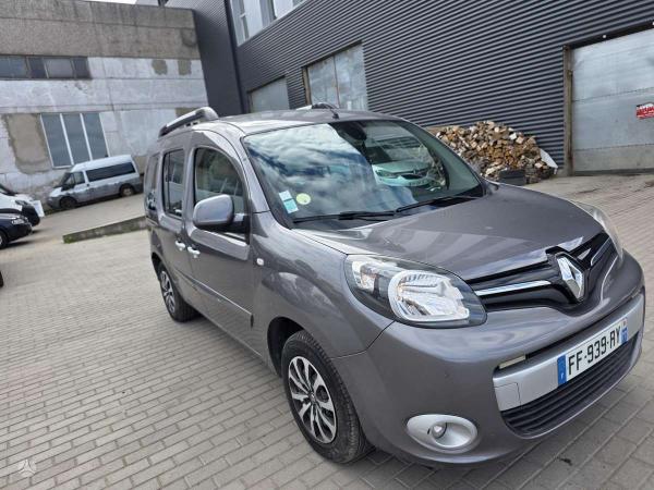 Grey Renault Kangoo 2019 in Taurage, with an engine capacity of 1.46 L and mileage of 200 thousand km for 7300 €, photo 7 on AUTOMOTO.COM.LV