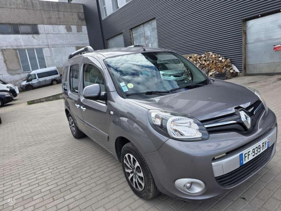 Pelēks Renault Kangoo 2019 Tauragė, ar dzinēja tilpumu 1.46 L un nobraukumu 200 tūkst. km par 7300 €, foto 8 vietnē AUTOMOTO.COM.LV