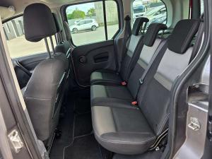 Pelēks Renault Kangoo 2019 Tauragė, ar dzinēja tilpumu 1.46 L un nobraukumu 200 tūkst. km par 7300 €, foto 15 vietnē AUTOMOTO.COM.LV