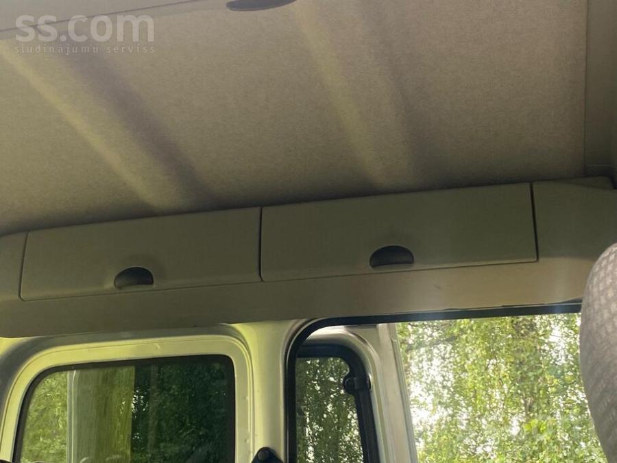 Pelēks Renault Kangoo 2006 Rīga, ar dzinēja tilpumu 1.60 L un nobraukumu 360 tūkst. km par 2850 €, foto 7 vietnē AUTOMOTO.COM.LV