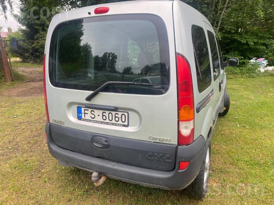 Pelēks Renault Kangoo 2006 Rīga, ar dzinēja tilpumu 1.60 L un nobraukumu 360 tūkst. km par 2850 €, foto 13 vietnē AUTOMOTO.COM.LV